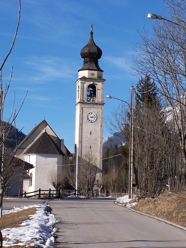 Cortina Ski Resort Italy | Dolomiti Skiing | Mountain Holidays