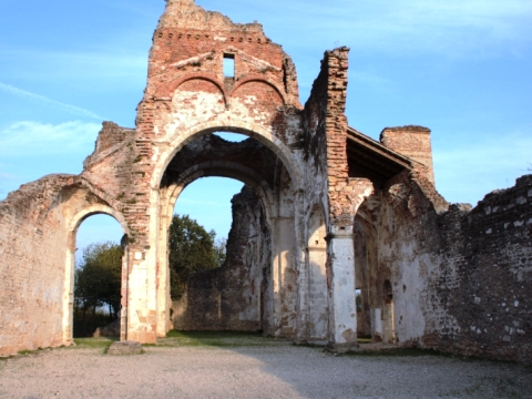 Abbey in Nervesa Treviso Italy & Origin of Etiquette