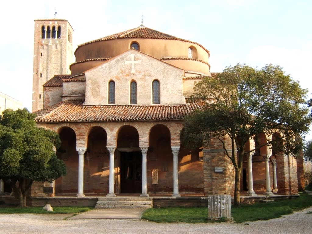 Torcello tour | baptistery of San Giovanni Torcello Venice