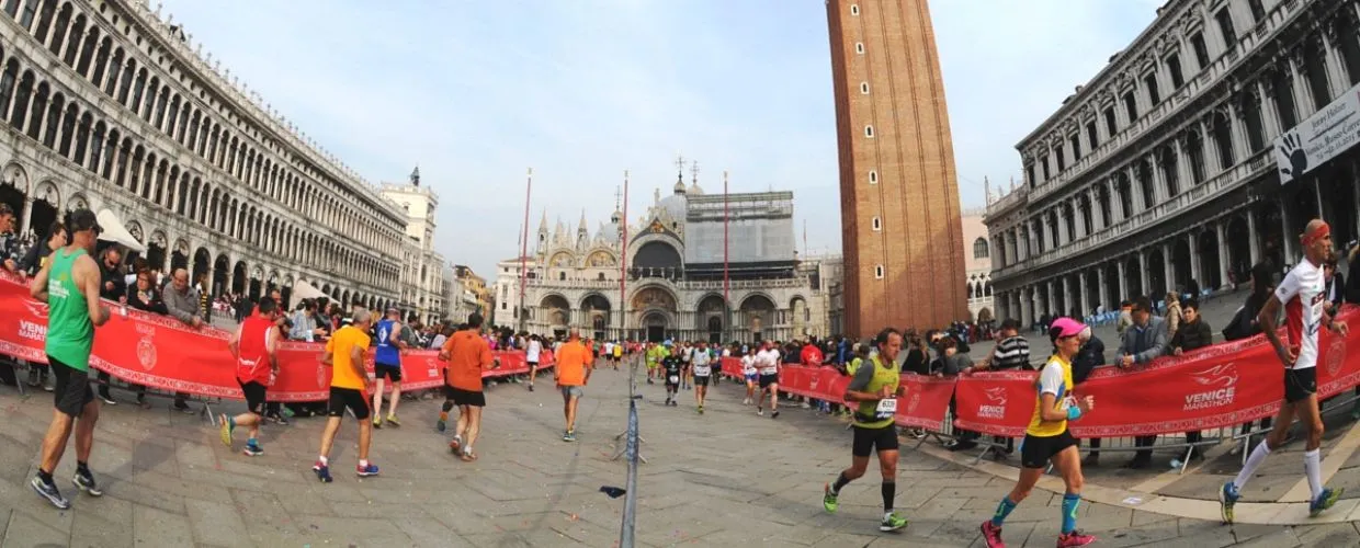 Venice Marathon 2007 What It Is Like To Run Abroad At The Venice