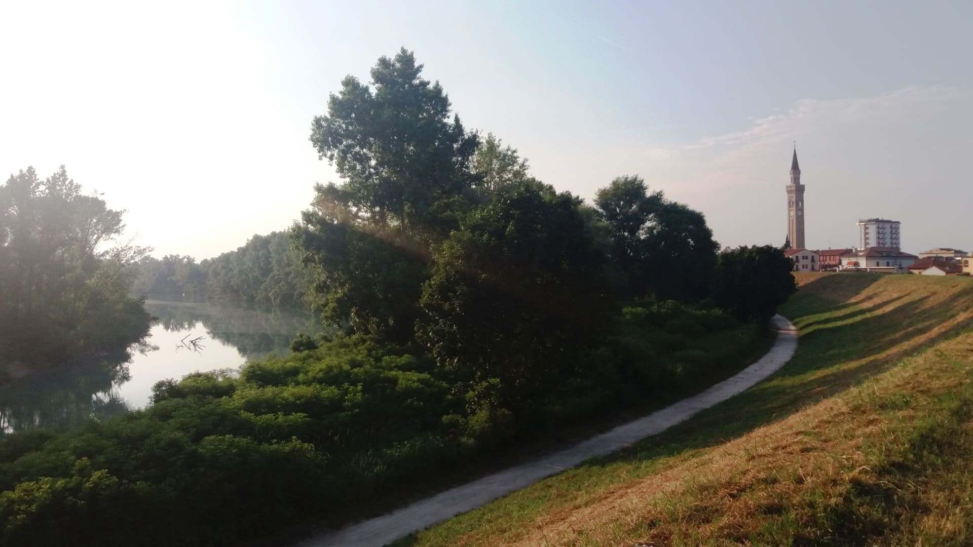 A walk steeped in history and nature in the River Piave valley